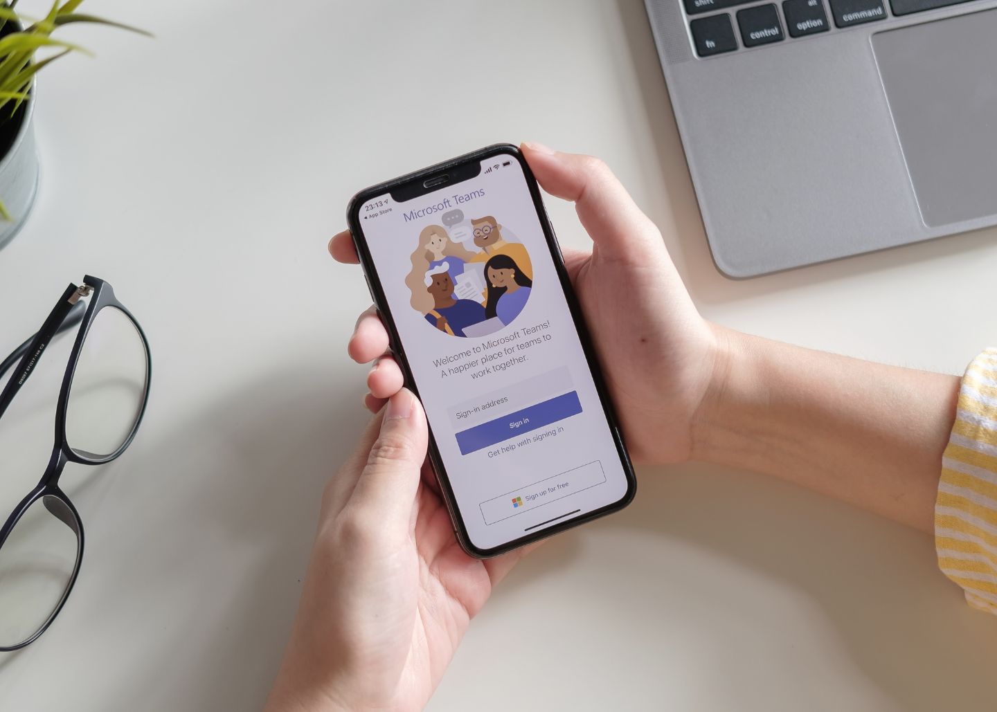 Microsoft Teams Là Gì: Tính Năng Nổi Bật Và Cách Họp Teams Trên Web / App