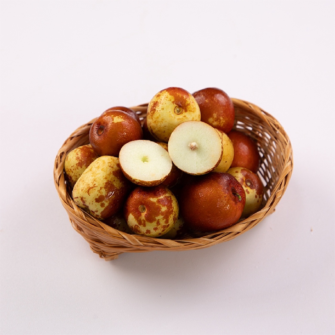 Táo tàu là gì? Lợi ích, công dụng và những lưu ý khi ăn mà bạn nên biết ...