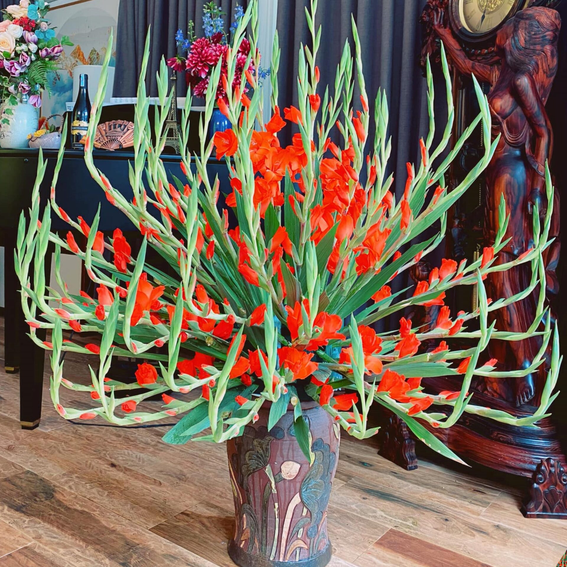 Cách cắm hoa lay ơn đẹp, tươi lâu, thu hút tài lộc | TIKI